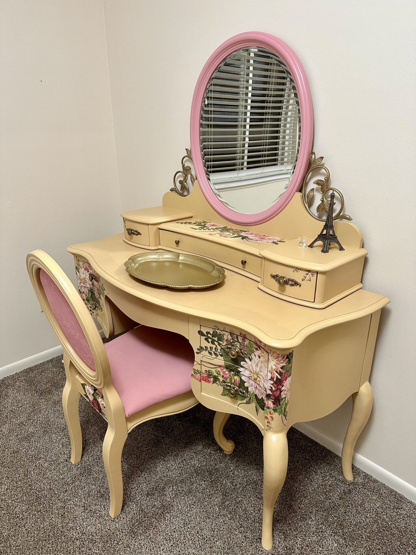 Custom Vanity Makeover Dahlia Transfer
